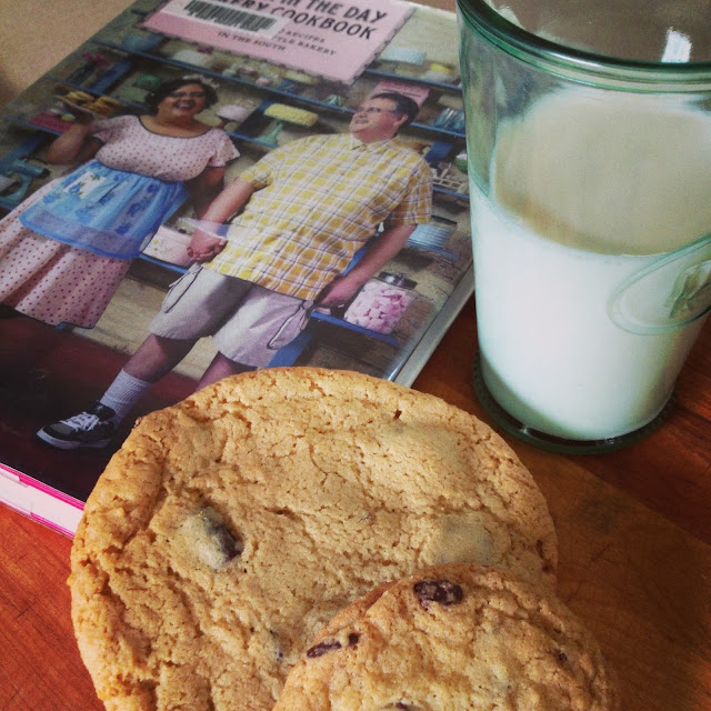 Crafty's Cafe: Back in the Day Biscones