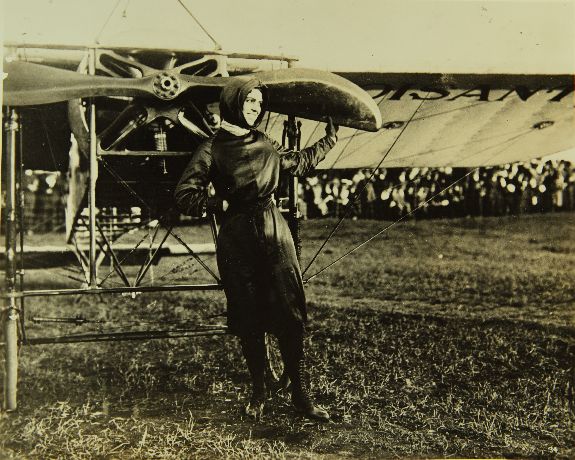 “Aviatrix” – A few of the fantastic woman flyers of the early 20th ...