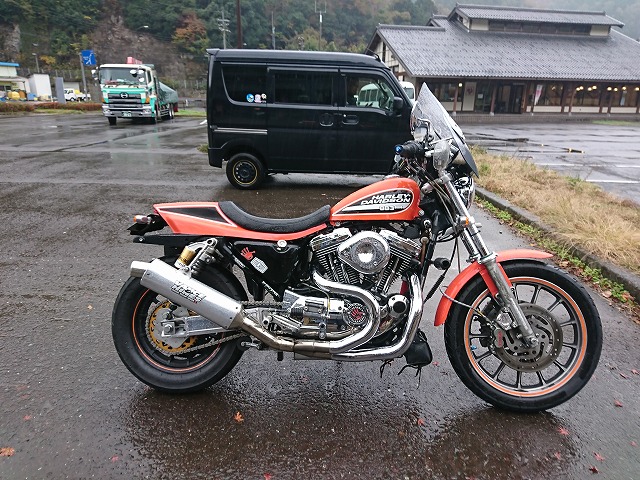 がるーだのターコイズ スポーツスター (garuda's turquoise sportster): 11/17 ホームコースちょっと遅めの朝駆け