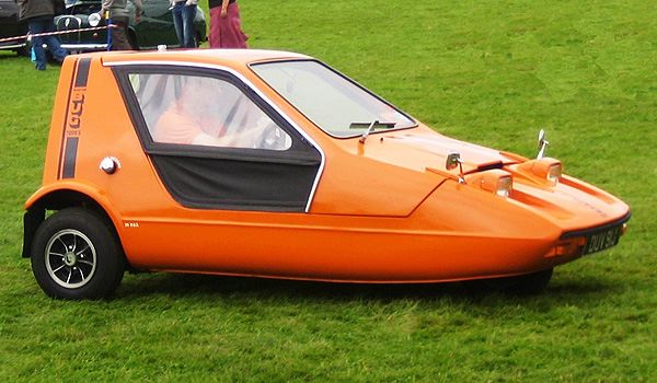 Prommart: Los Carros Más Feos de la Historia