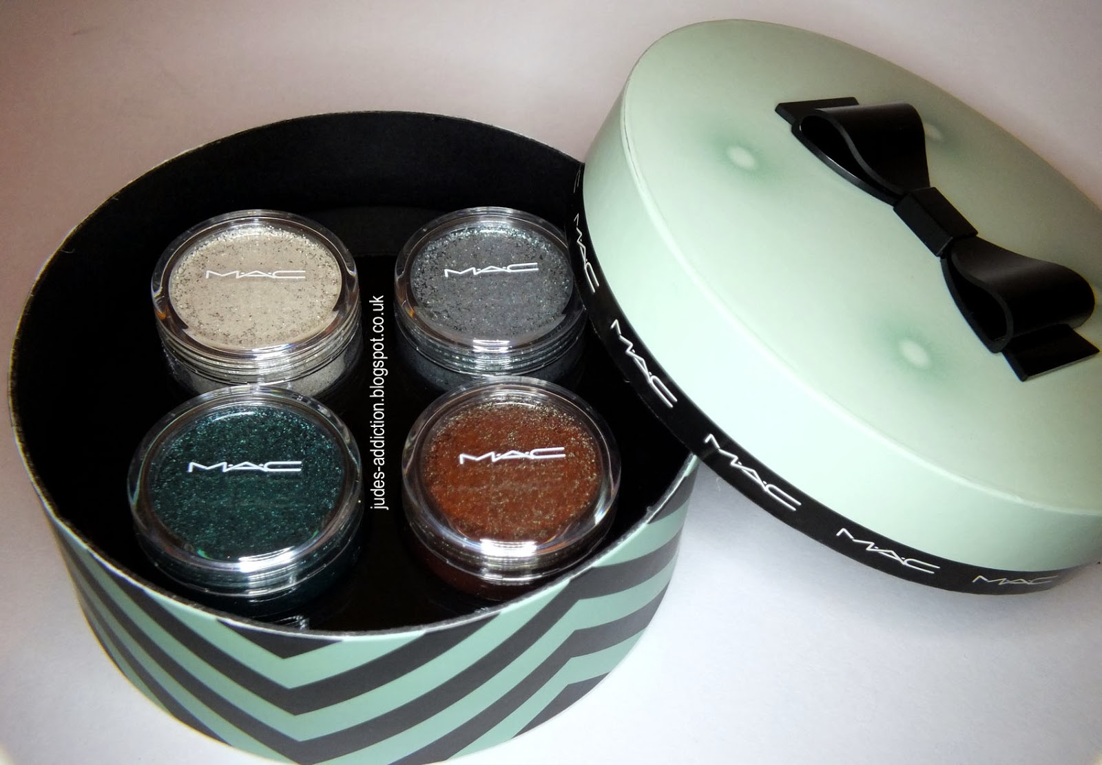 Jude's addiction: MAC Holiday Collection 2012: Guilty Passions ...