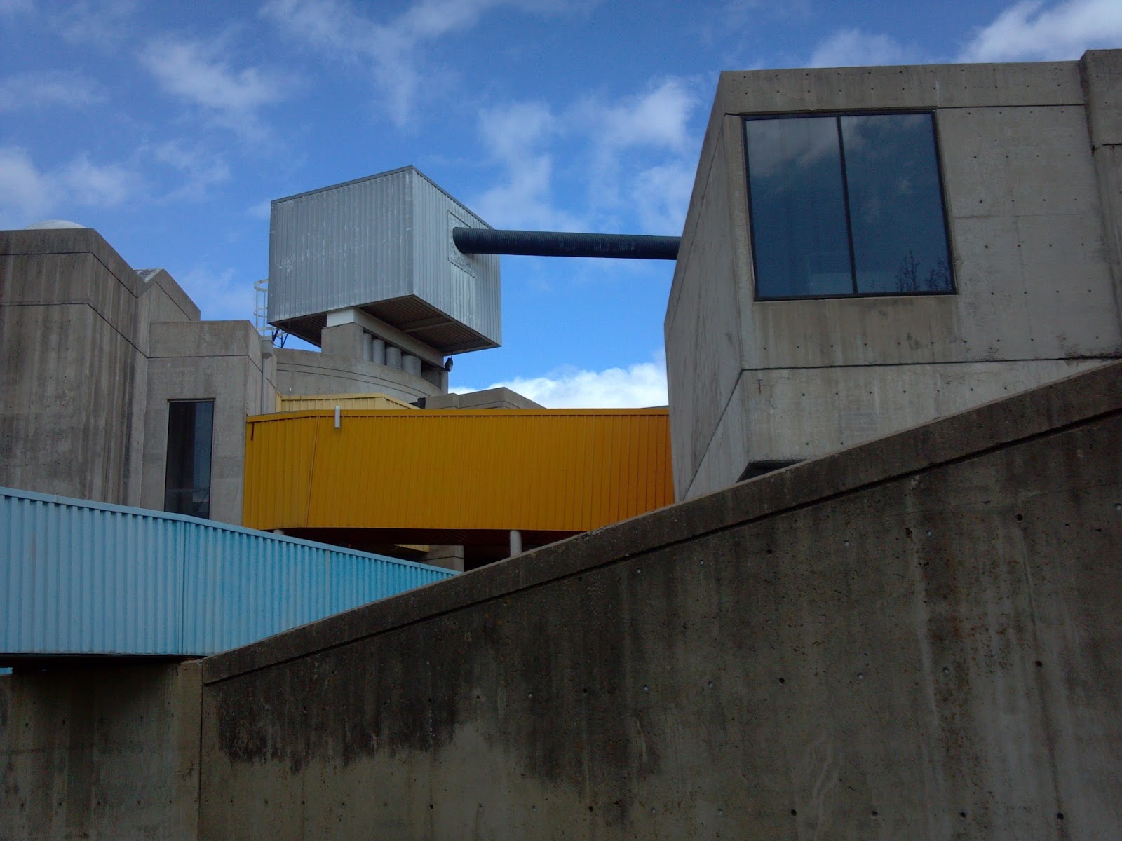 Stage Center Seeking Rescue