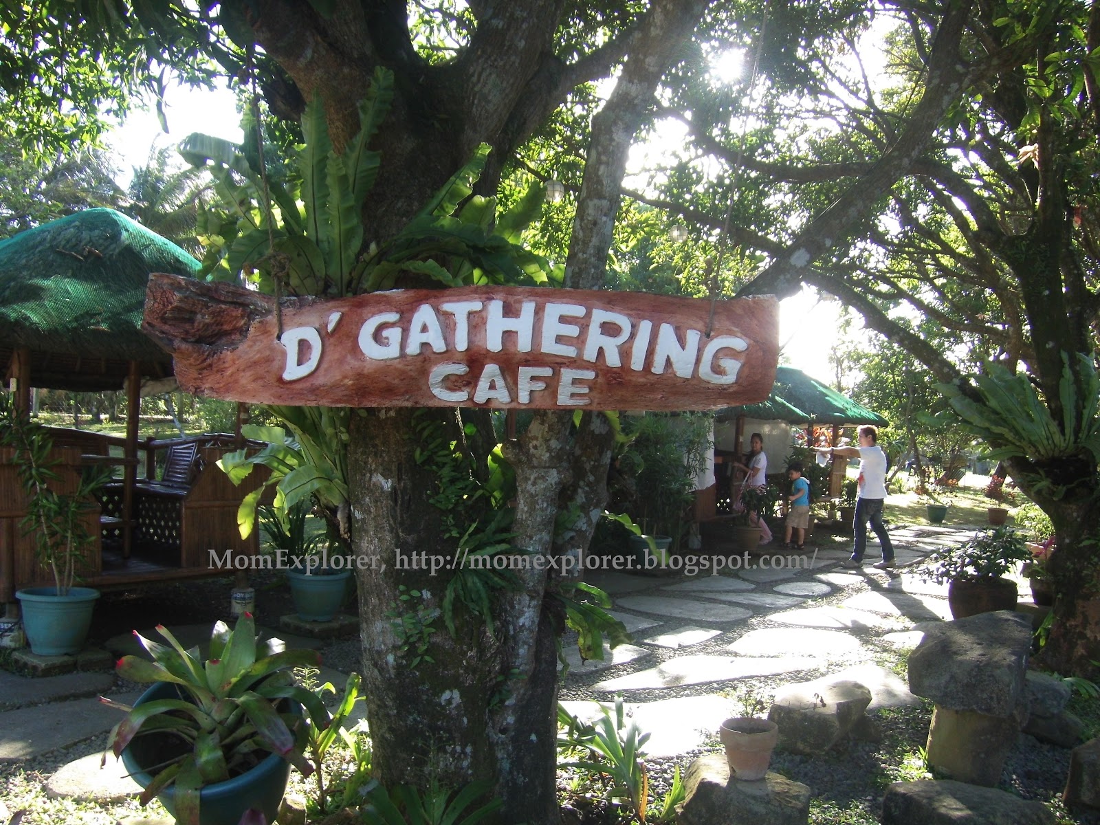 The Gathering Cafe and Tanay Hills Coffee Beanery: Tanay Restaurants ...