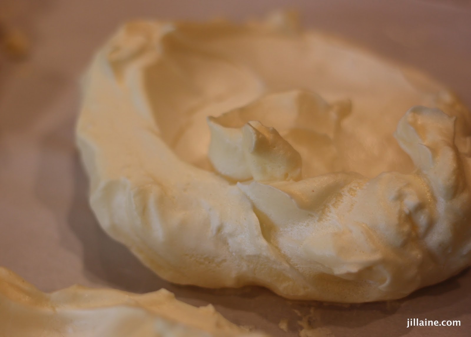 Jillaine: Meringue Dessert Shells: Many Splendored Things