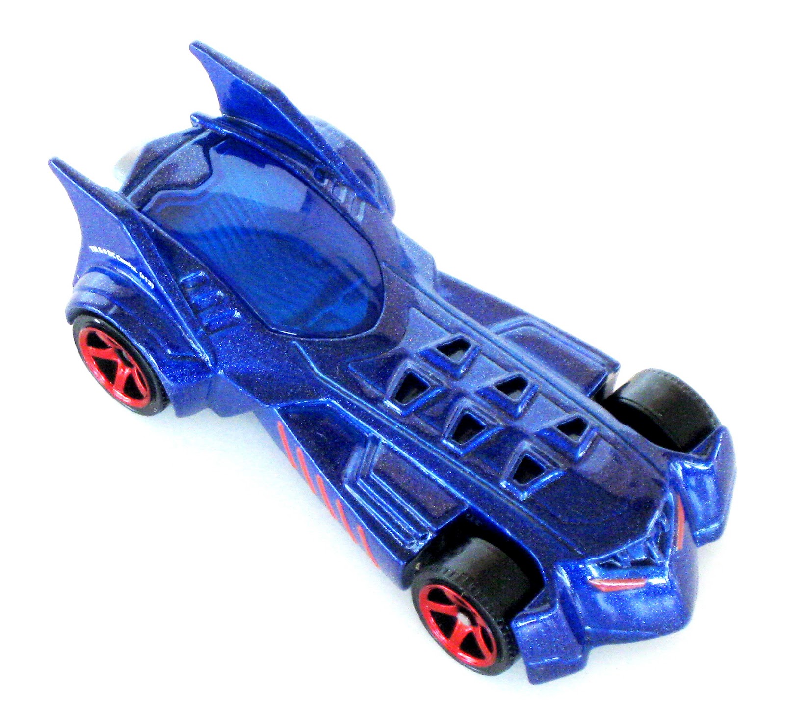 Toys and Stuff: Mattel 2012 Matchbox City 1/64 Scale Batmobile