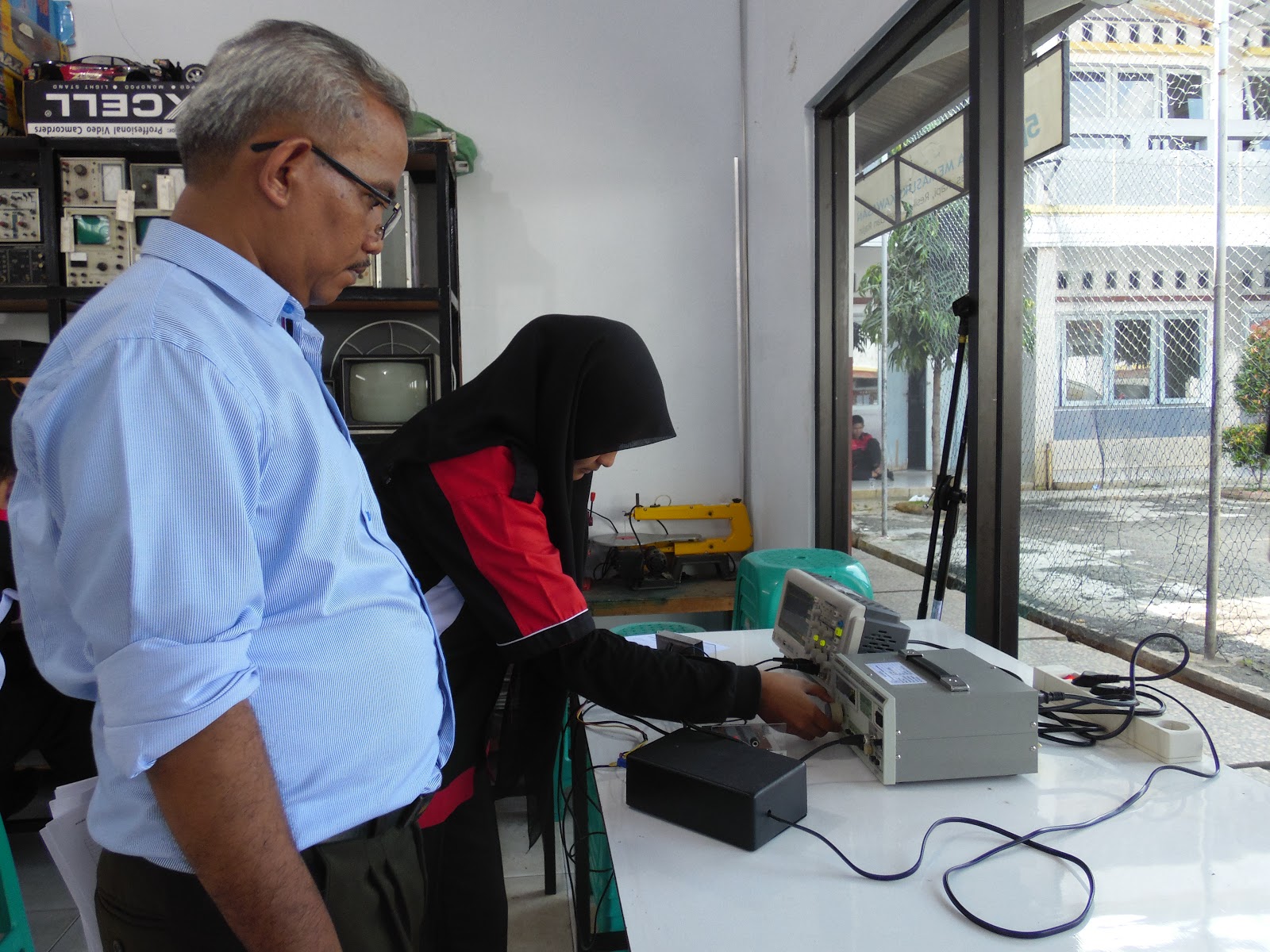 Teknik Audio Video: UJI KOMPETENSI KEAHLIAN JURUSAN TEKNIK AUDIO VIDEO