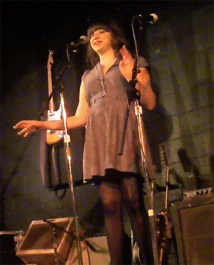 CONCERT OVERLOAD: Concert #651 - Val McCallum at McCabe's Guitar Shop ...