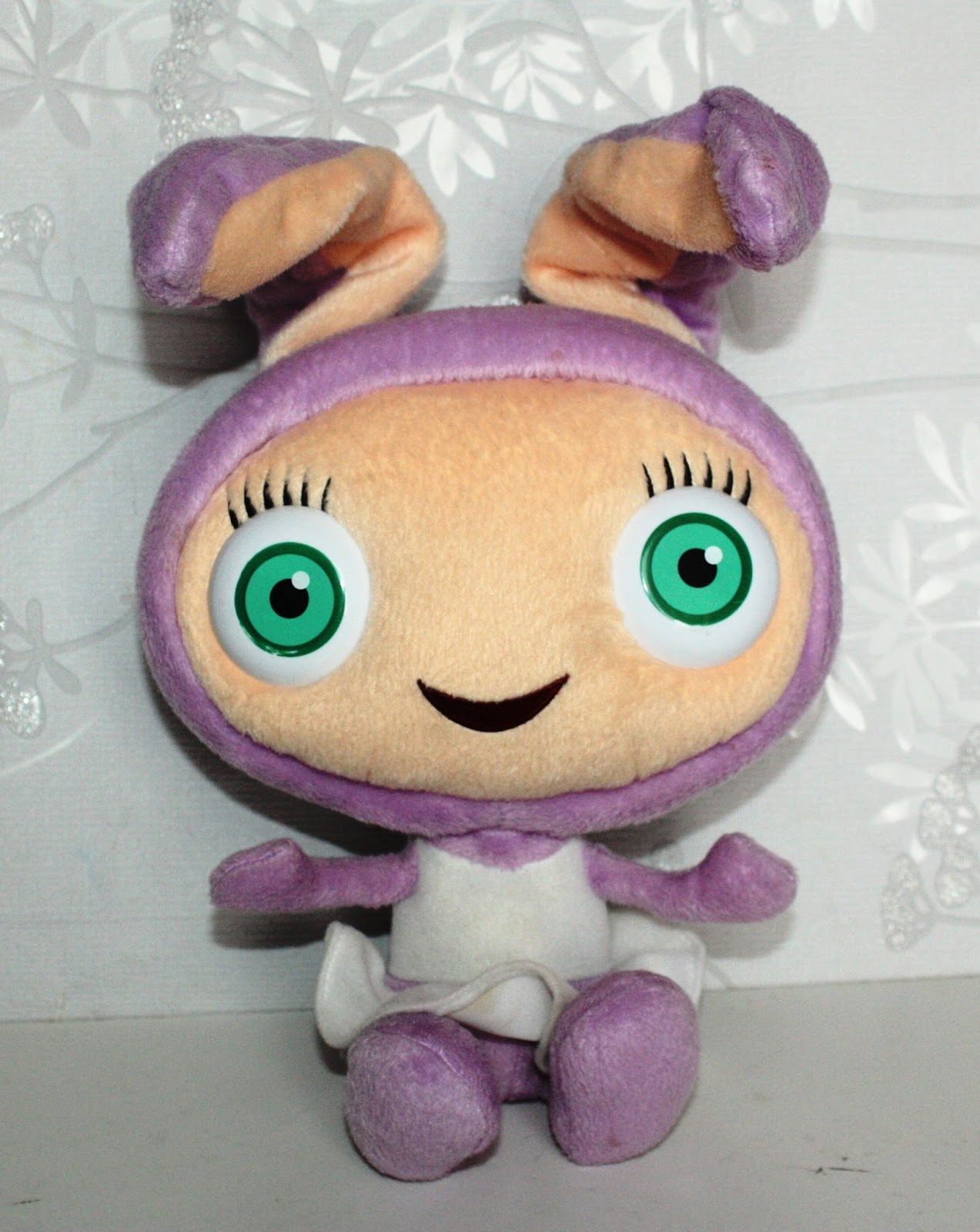 Ken's Vintage Toys: Fisher-Price p6739 Waybuloo Peeka Lau Lau