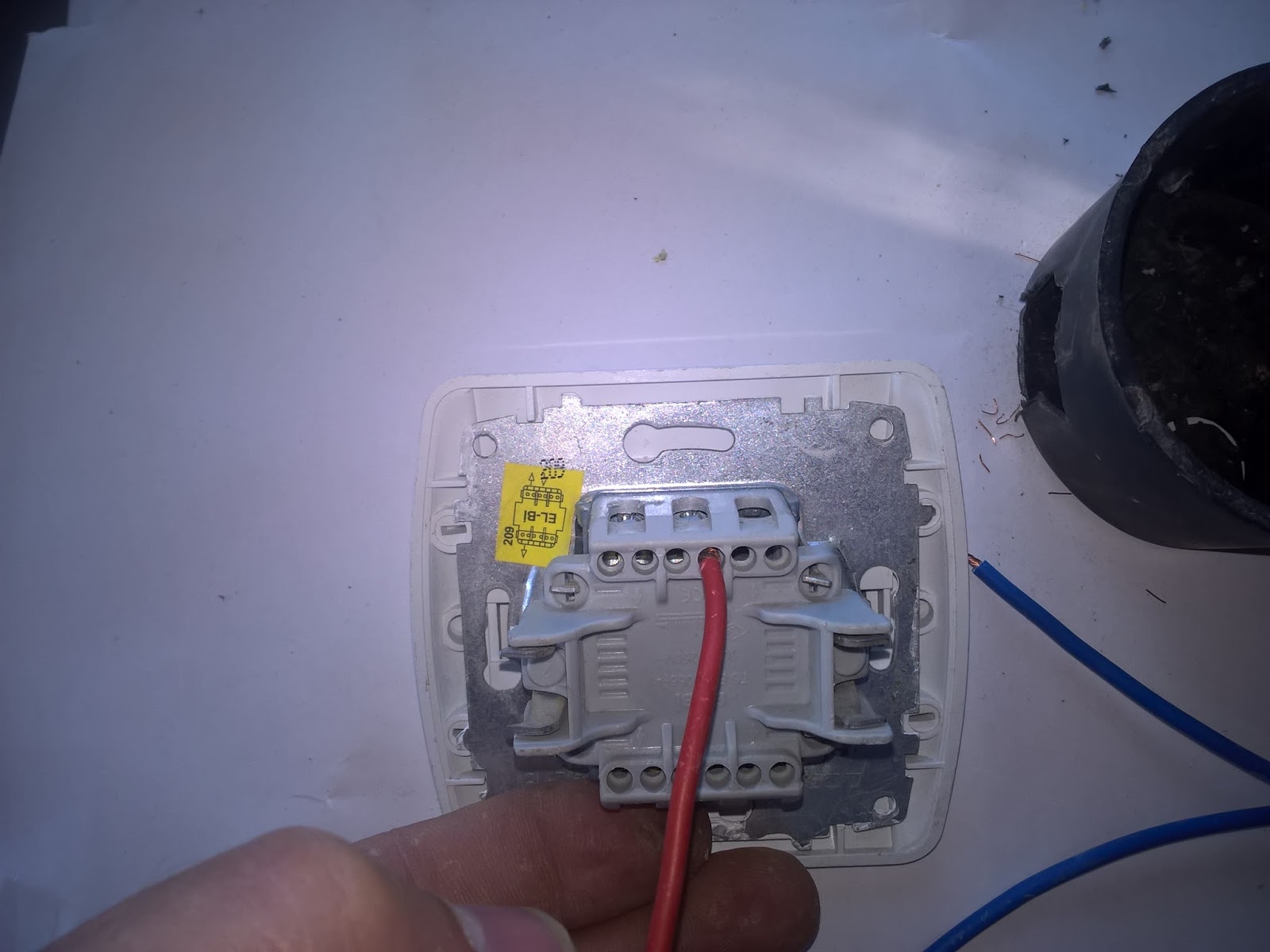 Electricitate generala: Cap scara cruce (schema circuit electric)