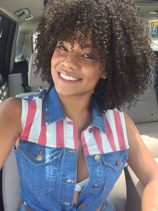 Lilly Belle’s @Lillybelle561 Hot Selfies | BootymotionTV