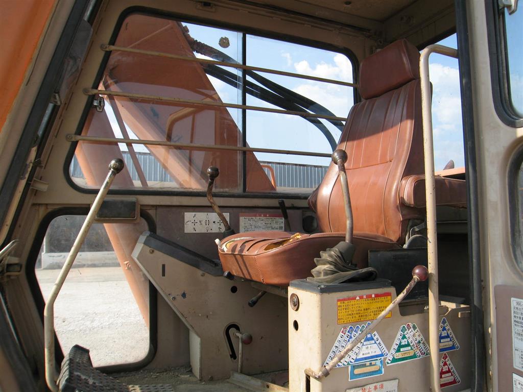 SOON SENG LEE HEAVY EQUIPMENT PLT: Hitachi UH045-7 Hydraulic Excavator