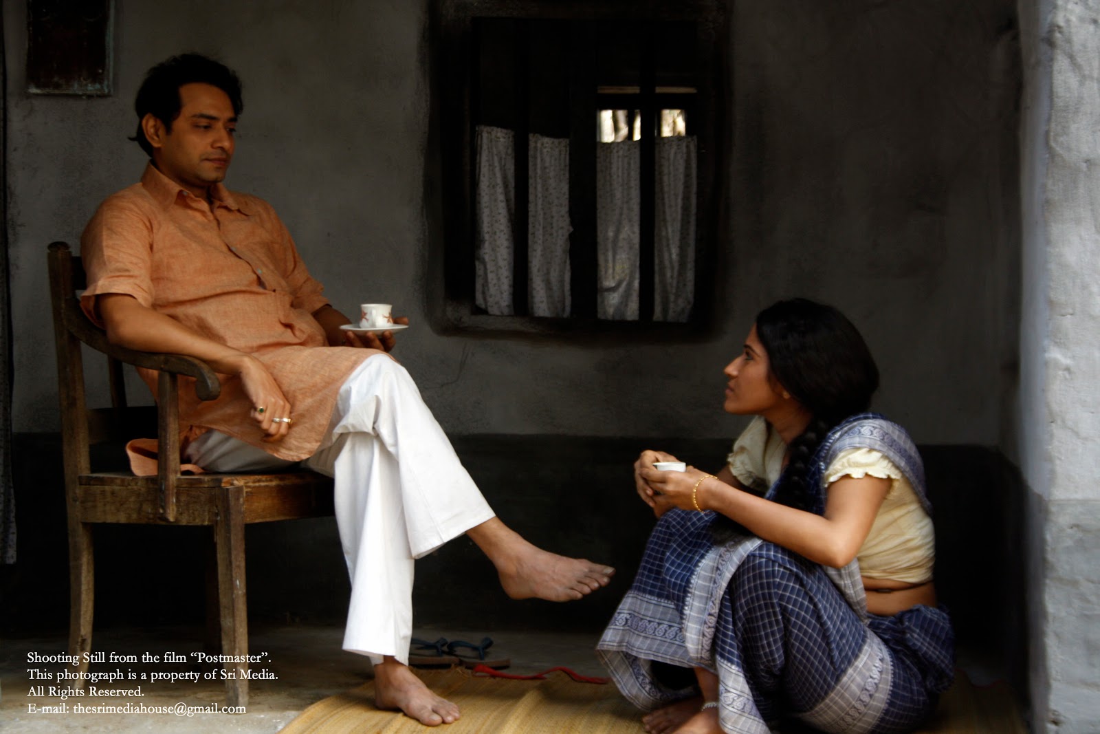 PARTHAJIT BARUAH: Srijon Bardhan's Postmaster : a poem in celluloid