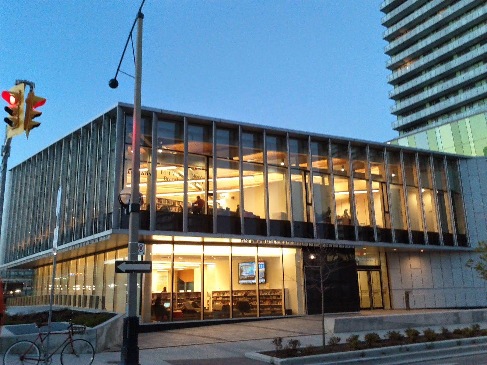 Toronto things: Fort York library Toronto pictures