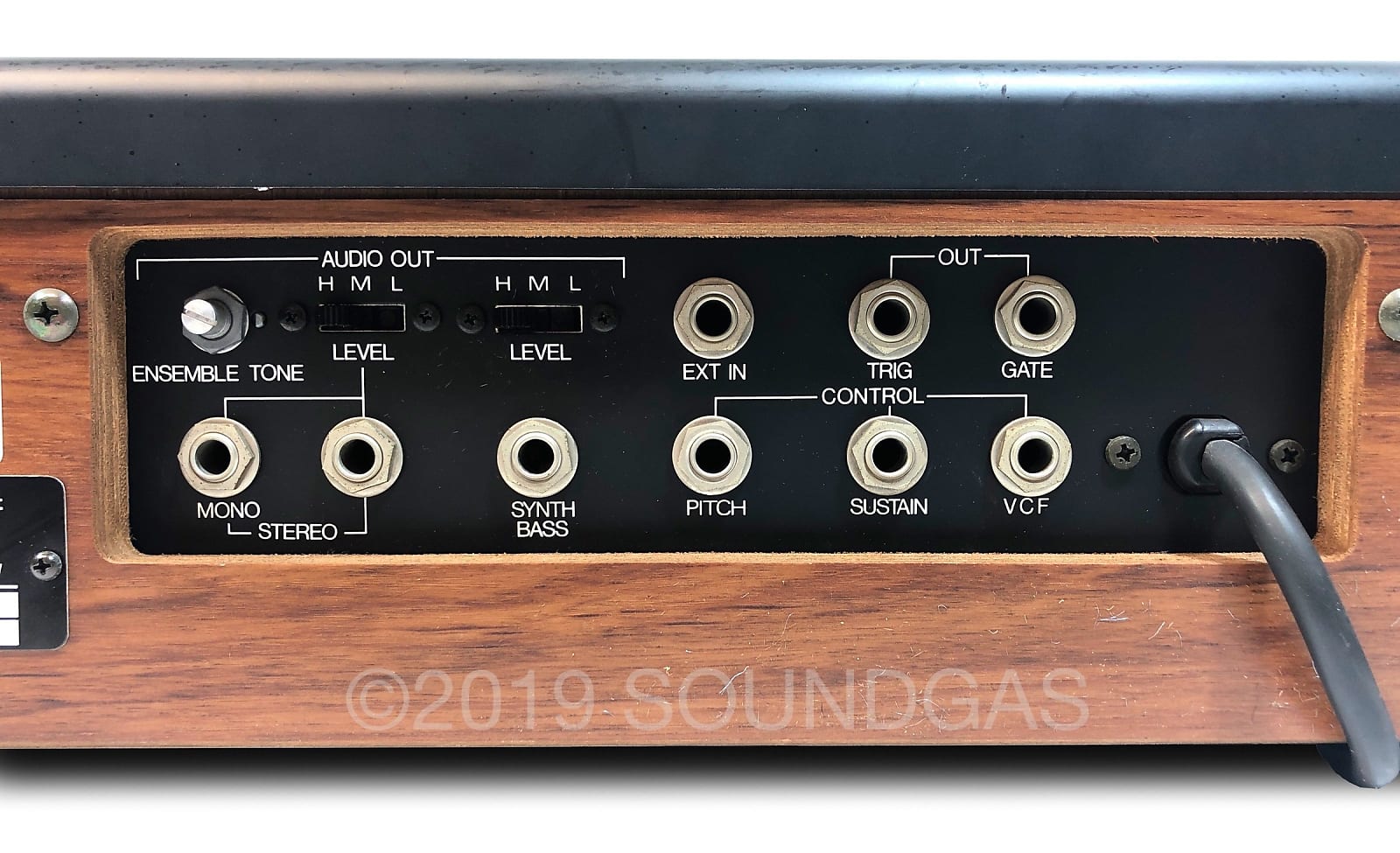 MATRIXSYNTH: Roland RS-505 Paraphonic SN 801052