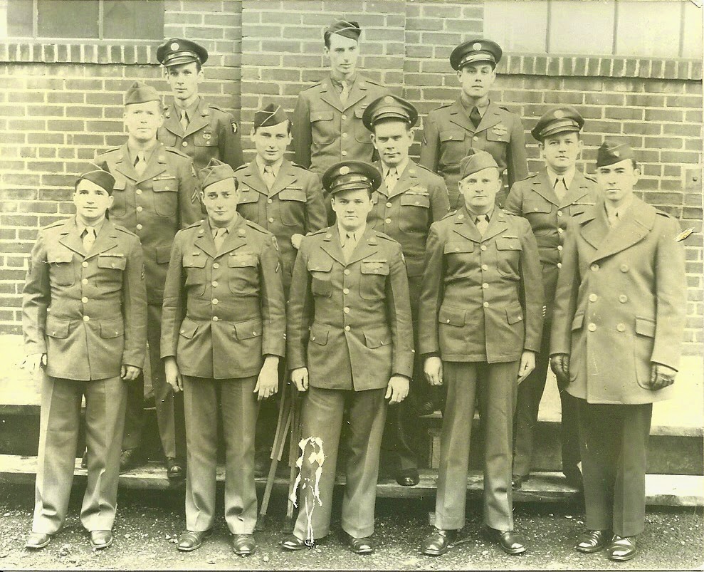 Ink About: Vintage Photo - World War II Veterans and Military Paperwork ...