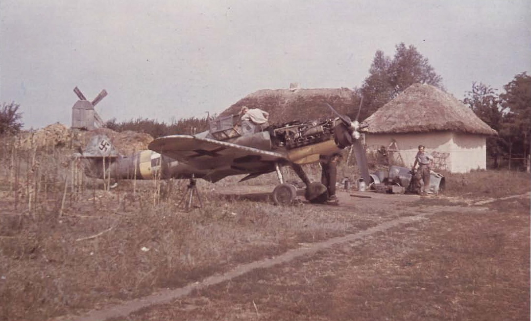 Third Reich Color Pictures: Messerschmitt Bf 109 in Color