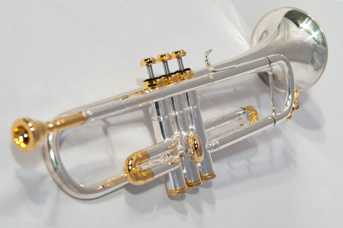 Trumpet Bb Kühnl & Hoyer in silver finish with 24K gold accents ...