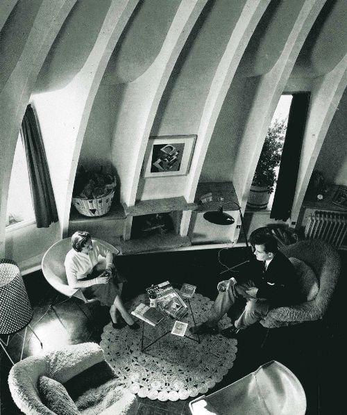 GAUDÍ Y MÁS... por Ana Mª Ferrin: 2018