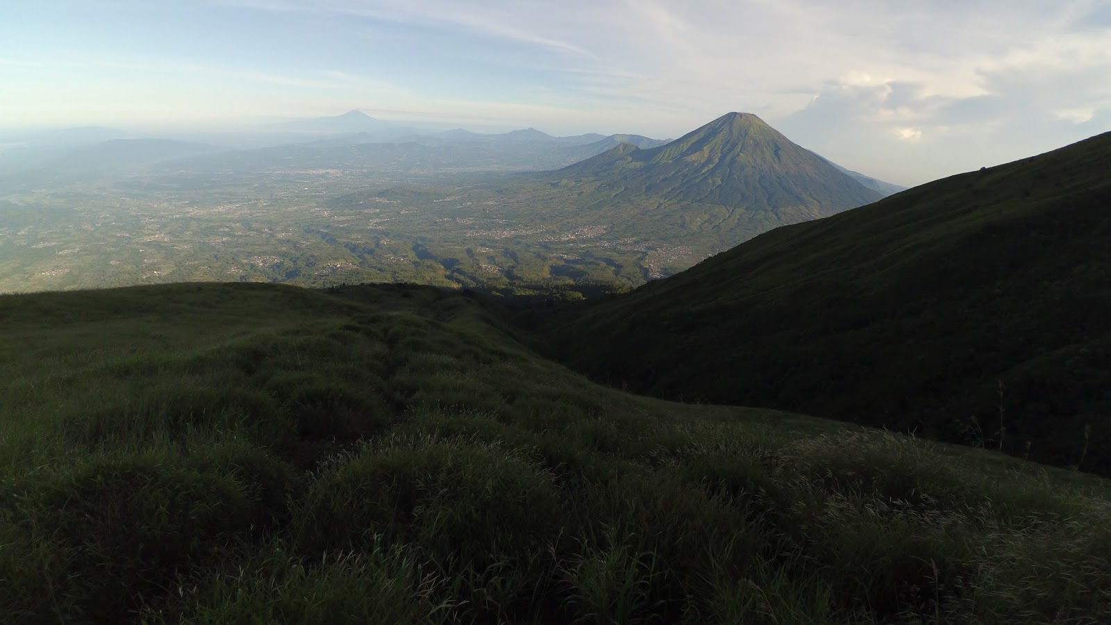 Pendakian Gunung Sumbing via Bowongso