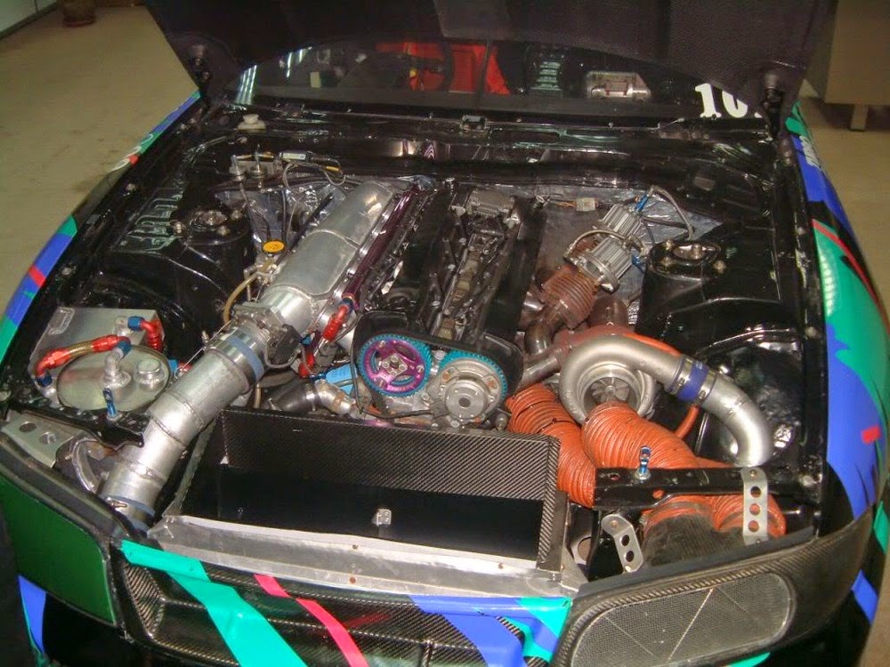 HKS DRAG 180SX ed HKS DRAG GT-R R33 - Throttle Addicted