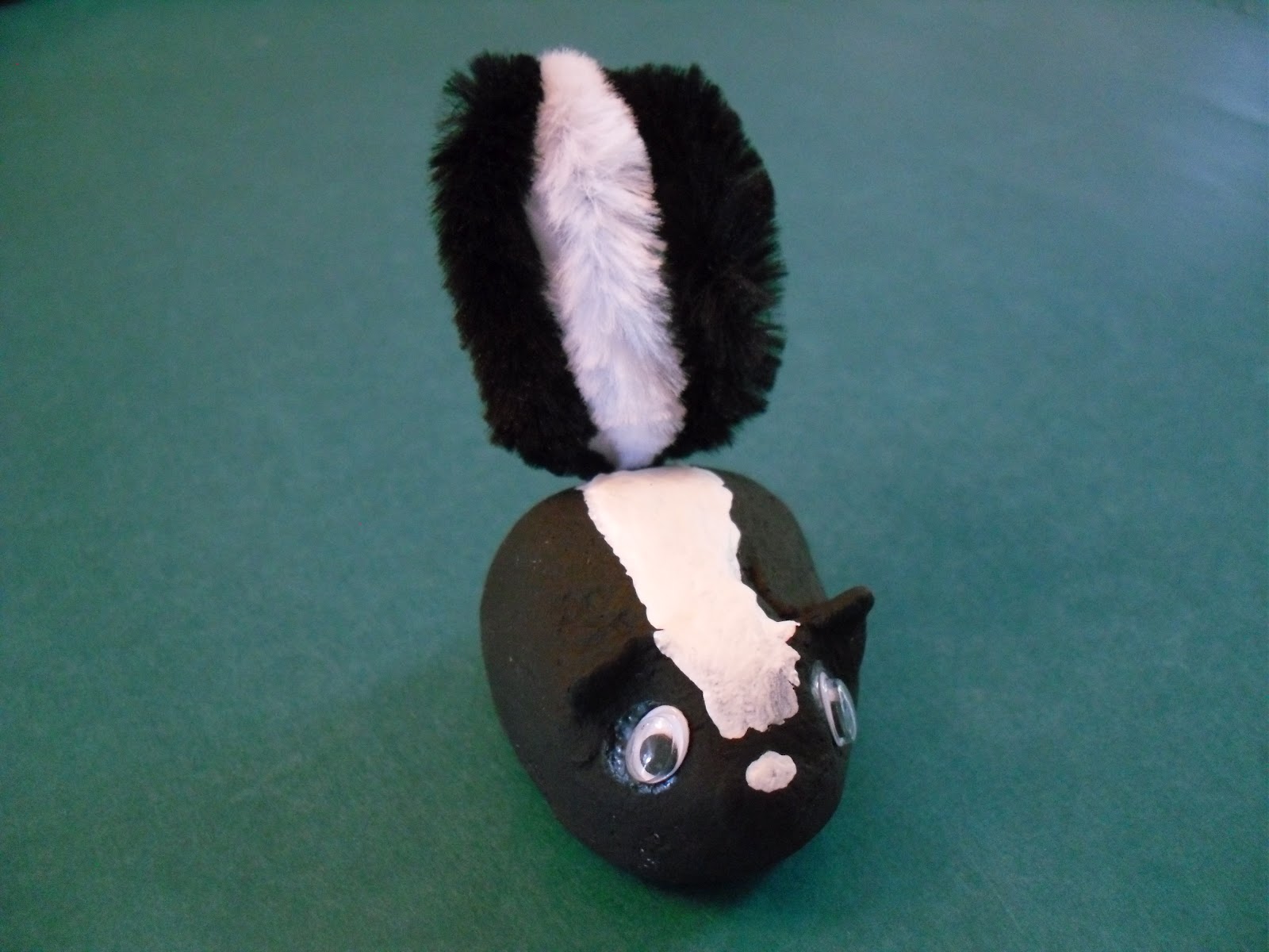 ARTventurous: Skunks!!!