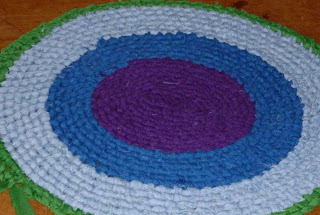 Snug As A Bug - Self confessed craft addict: 'Toothbrush' rug making ...