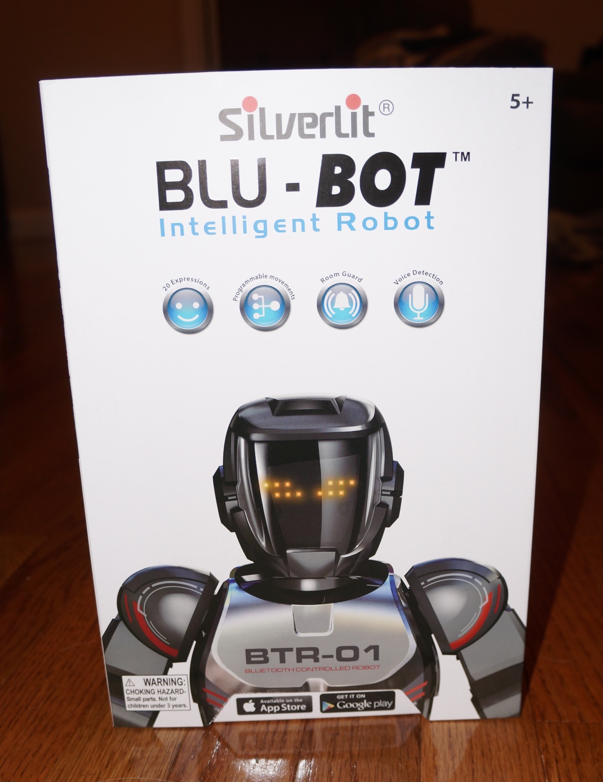Evan and Lauren's Cool Blog: 11/15/15: Silverlit Blu-Bot Robot Giveaway ...