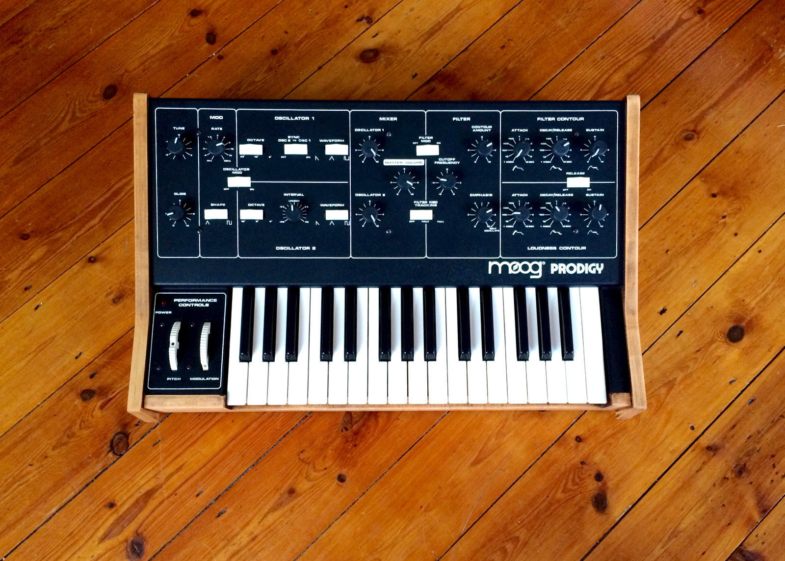 MATRIXSYNTH: MOOG PRODIGY Analog Synthesizer