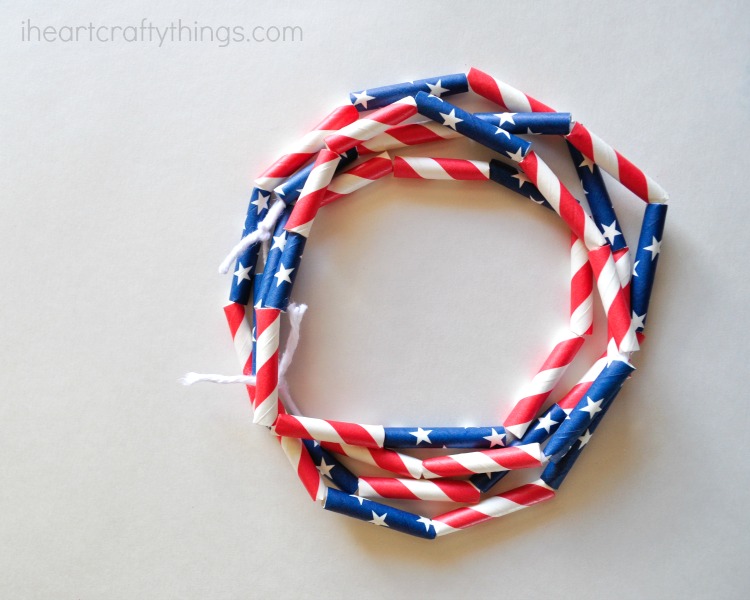 DIY Patriotic Kids Necklace - I Heart Crafty Things