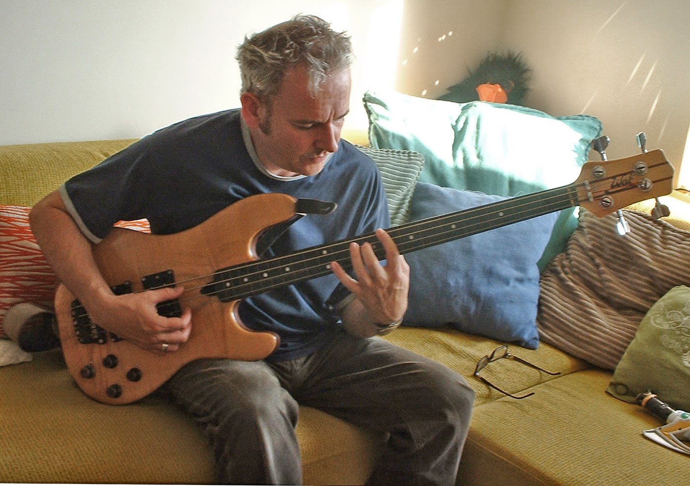 A HISTORY OF WAL BASSES: Wal custom built basses, rarities & oddities...