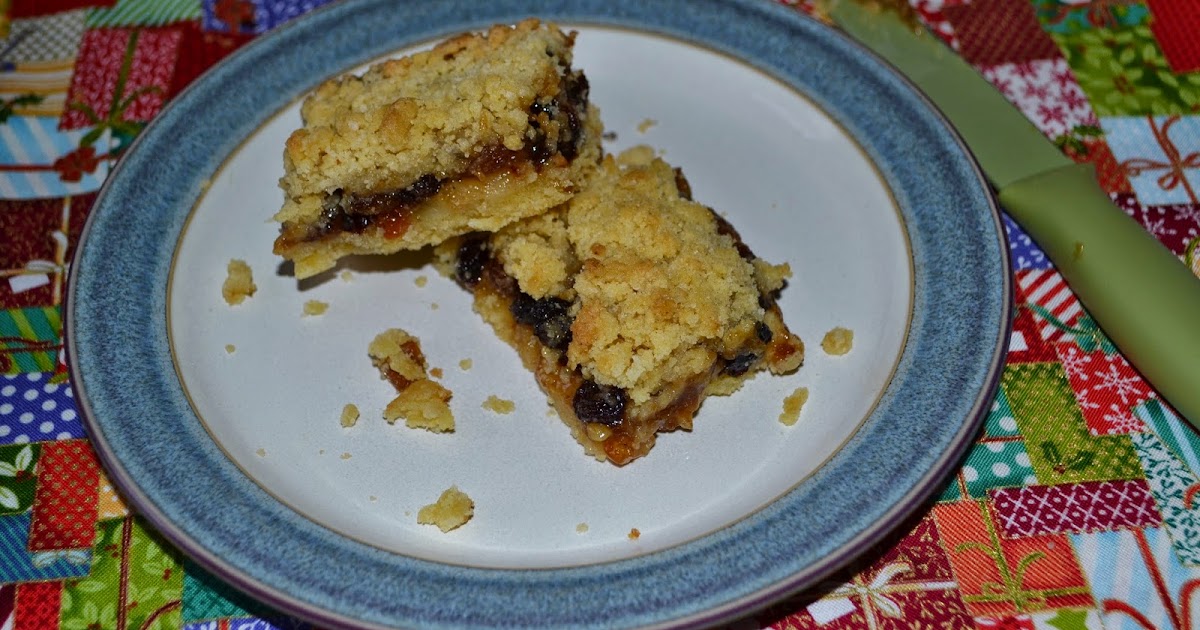My Pampered Life: Mincemeat Crumble Slice (vegan, dairy free, egg free ...
