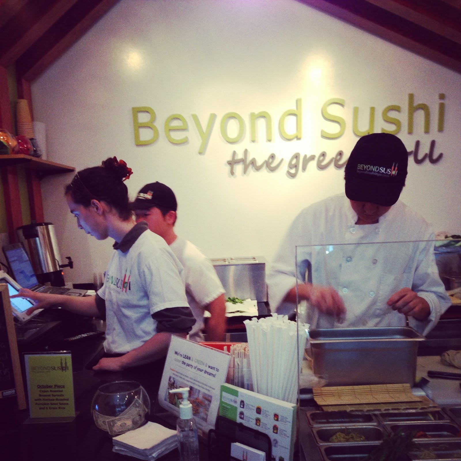 Beyond Sushi: Mind-blowing VEGAN sushi - Is that your brain splattered ...