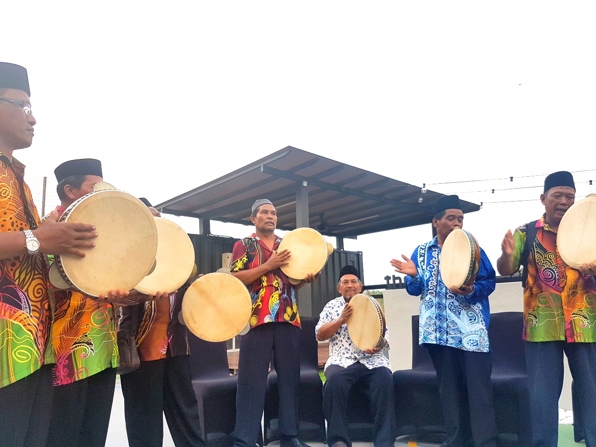 Travelholic: A culture migration - Kompang Tiga/Jawa in Malaysia