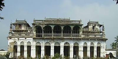 Challapalli Fort - History of Yarlagadda Zamindars