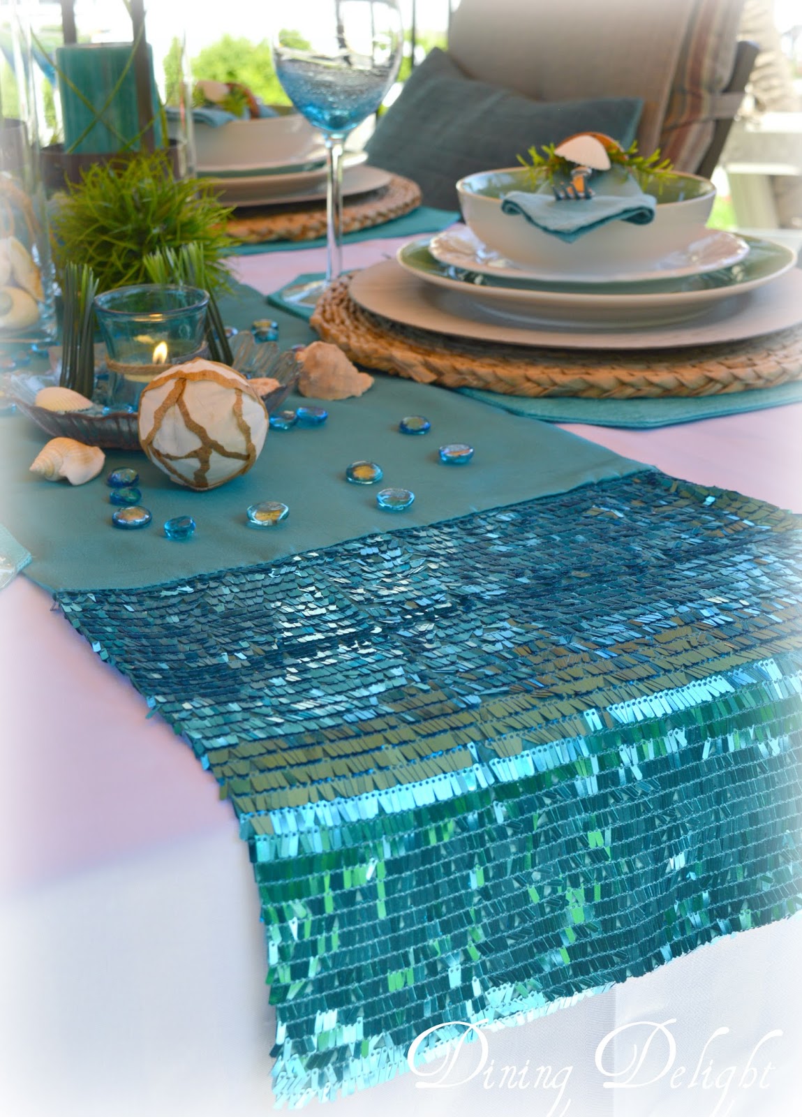 Dining Delight: Beach Tablescape in the Cabana