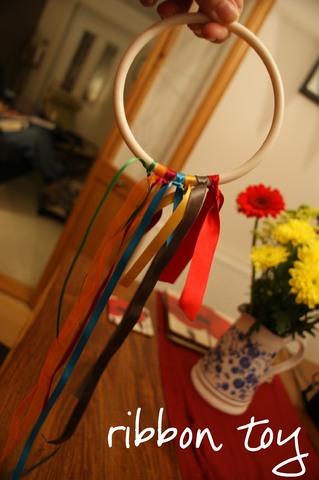 mummabea: tutorial: ribbon toy