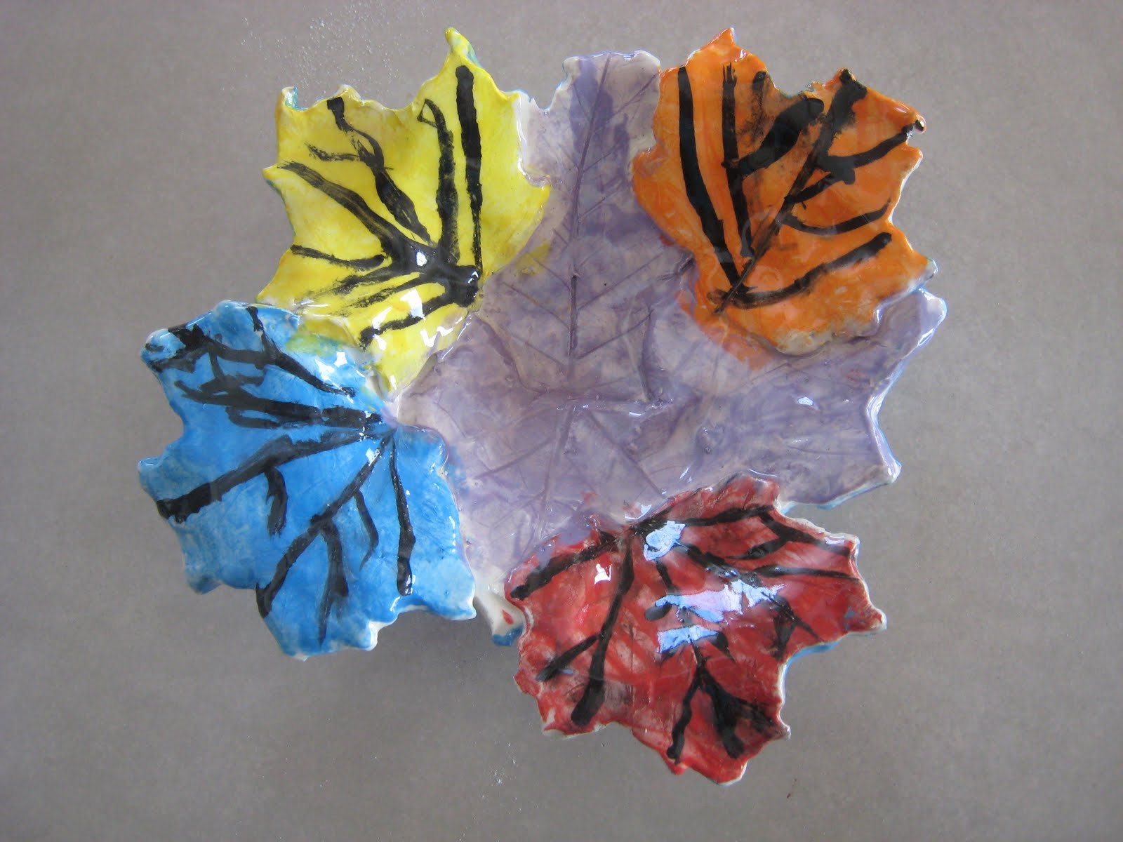 Children's Art Classes: Ceramic Leaf Bowls