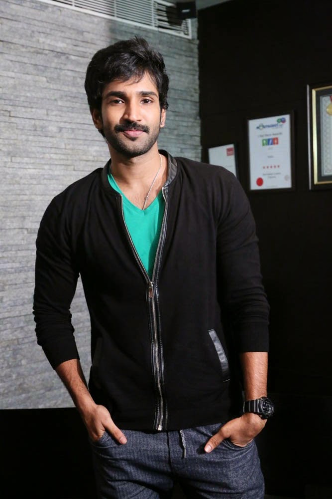 Tamil Actors Unseen Photoshoot Stills: Actor Aadhi Latest Stills