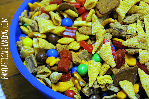 Fantastical Sharing of Recipes: Bear Lake Trail Mix