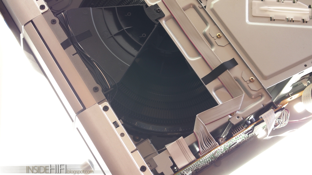 Inside Hi-Fi: Kenwood DPF-J9030