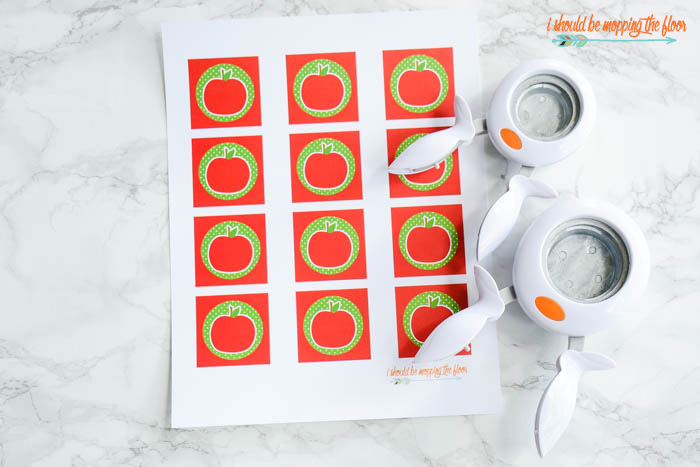 Free Printable Apple Gift Tags | i should be mopping the floor