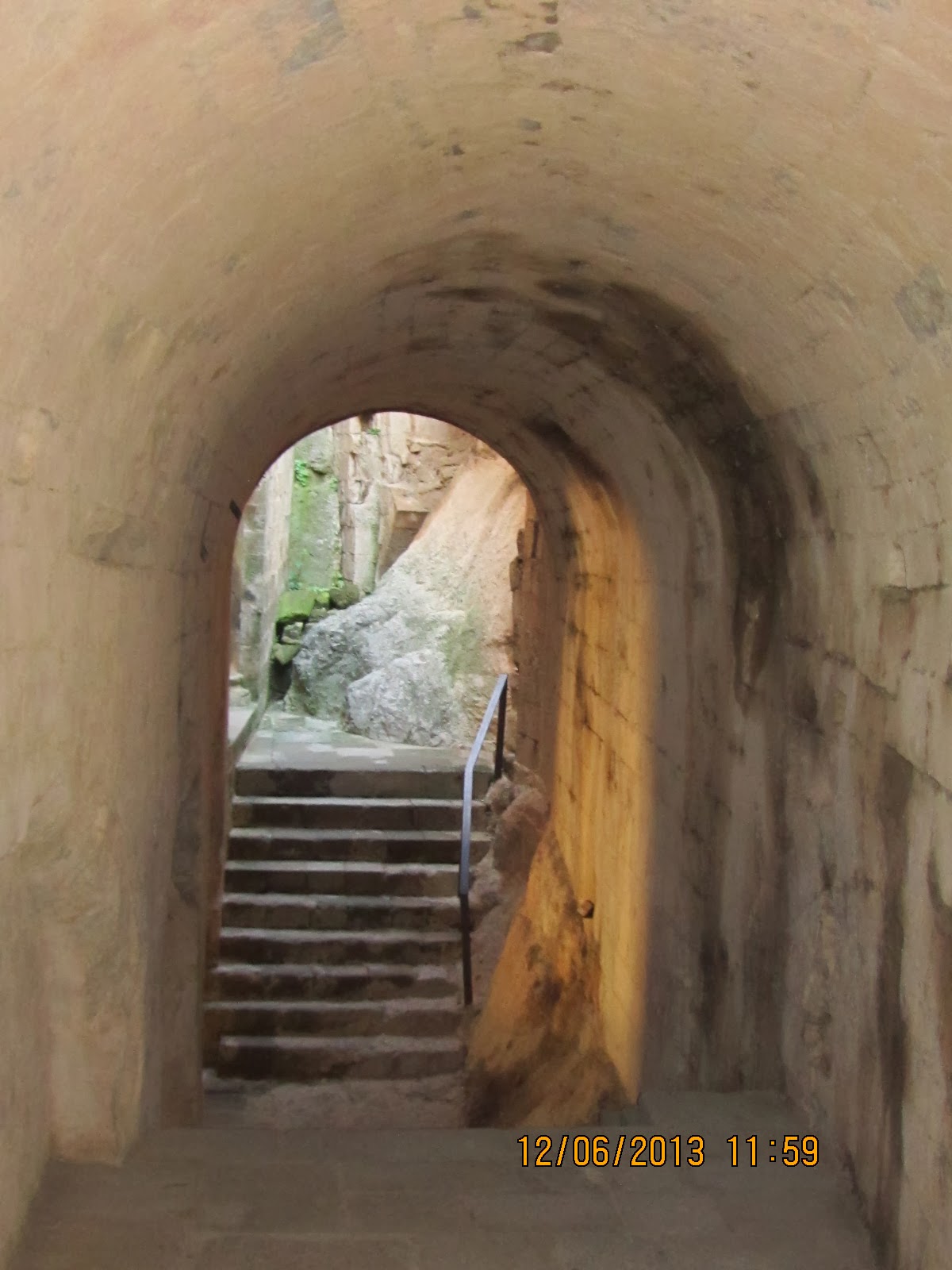 El MUNDO DE CORCÍN: CASTILLO DE OLARRE ( HUESCA )