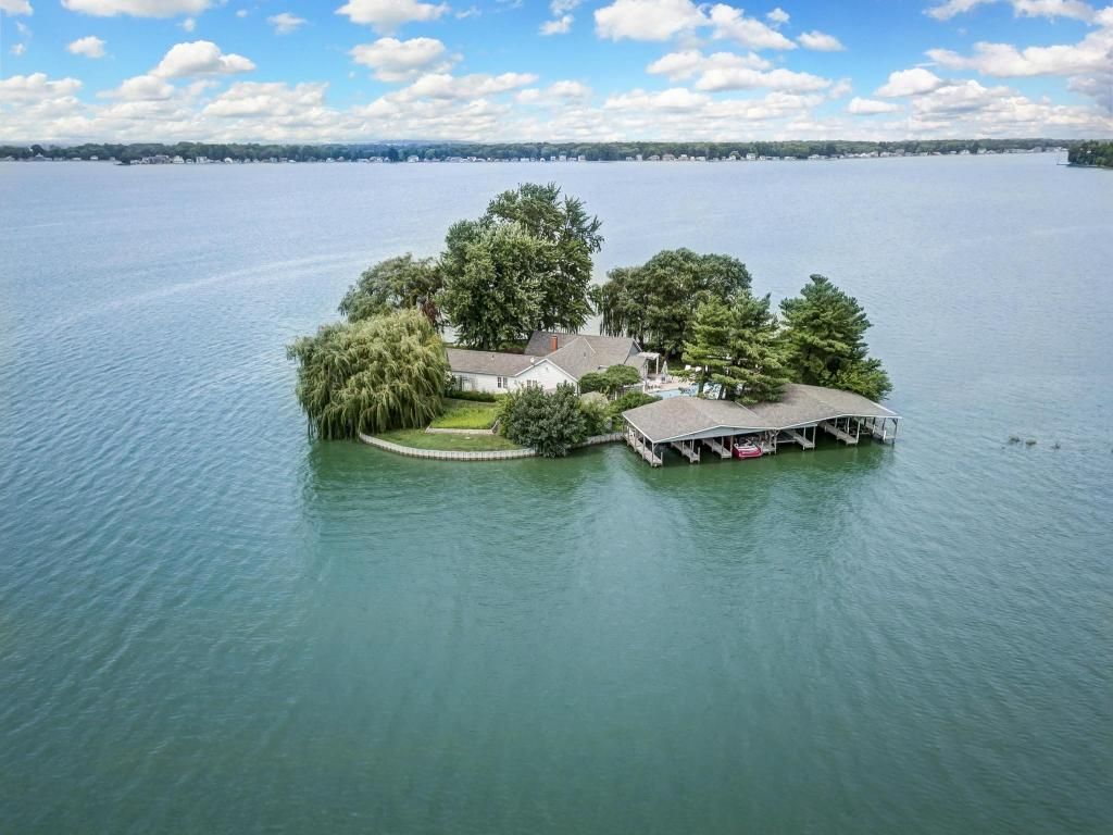 Sweet House Dreams: 1900 Buckeye Lake Private Island Home in ...