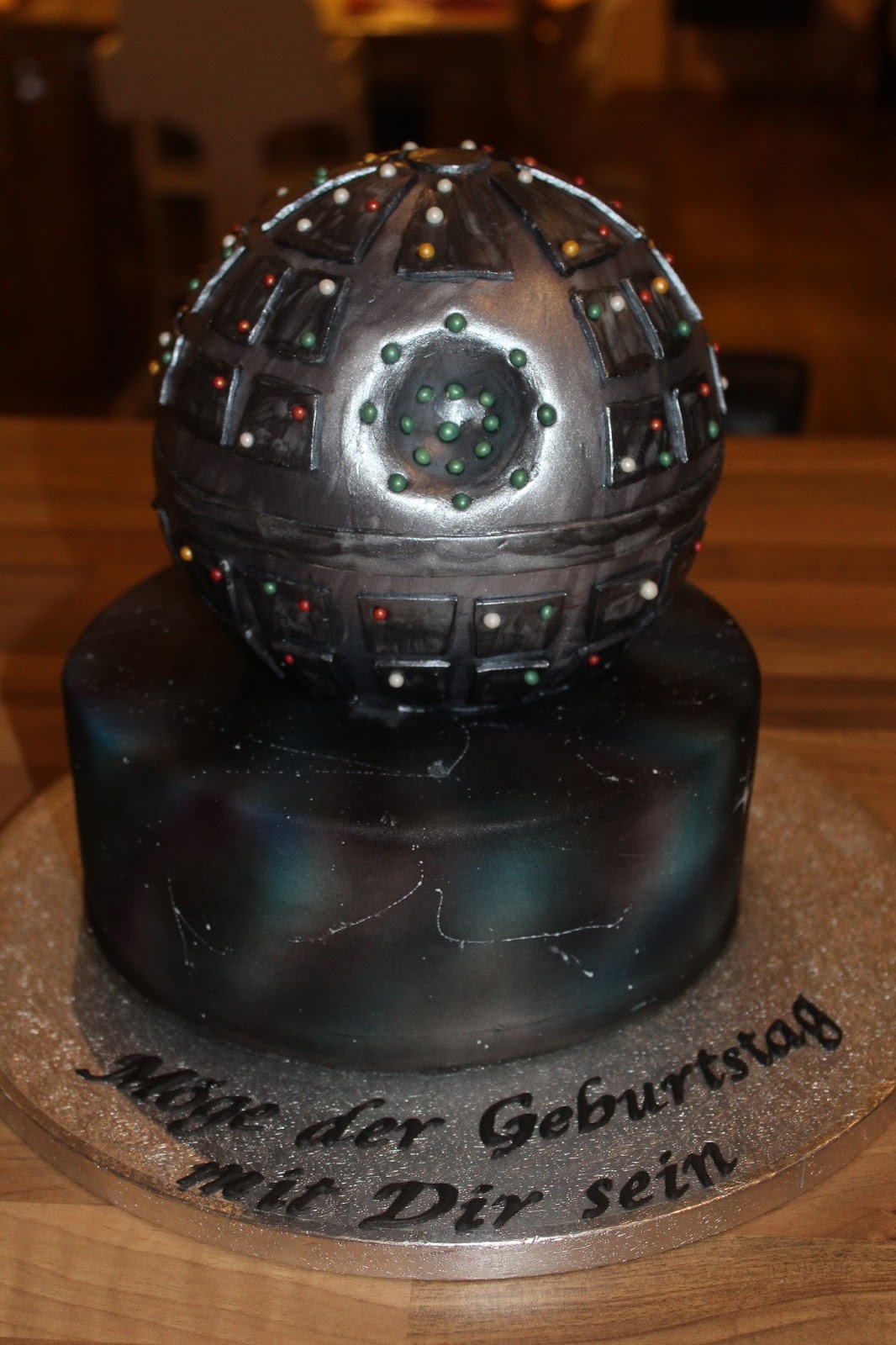 Theresas Backstube: Todesstern/Death Star Cake
