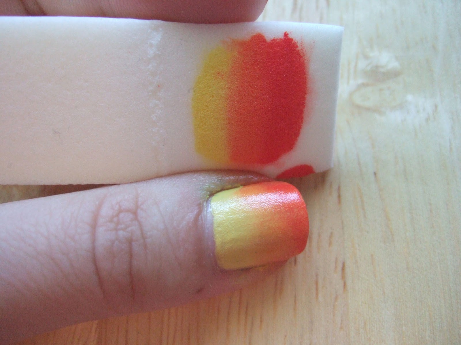 Tutorial - Summer Gradient - Spill the Beauty