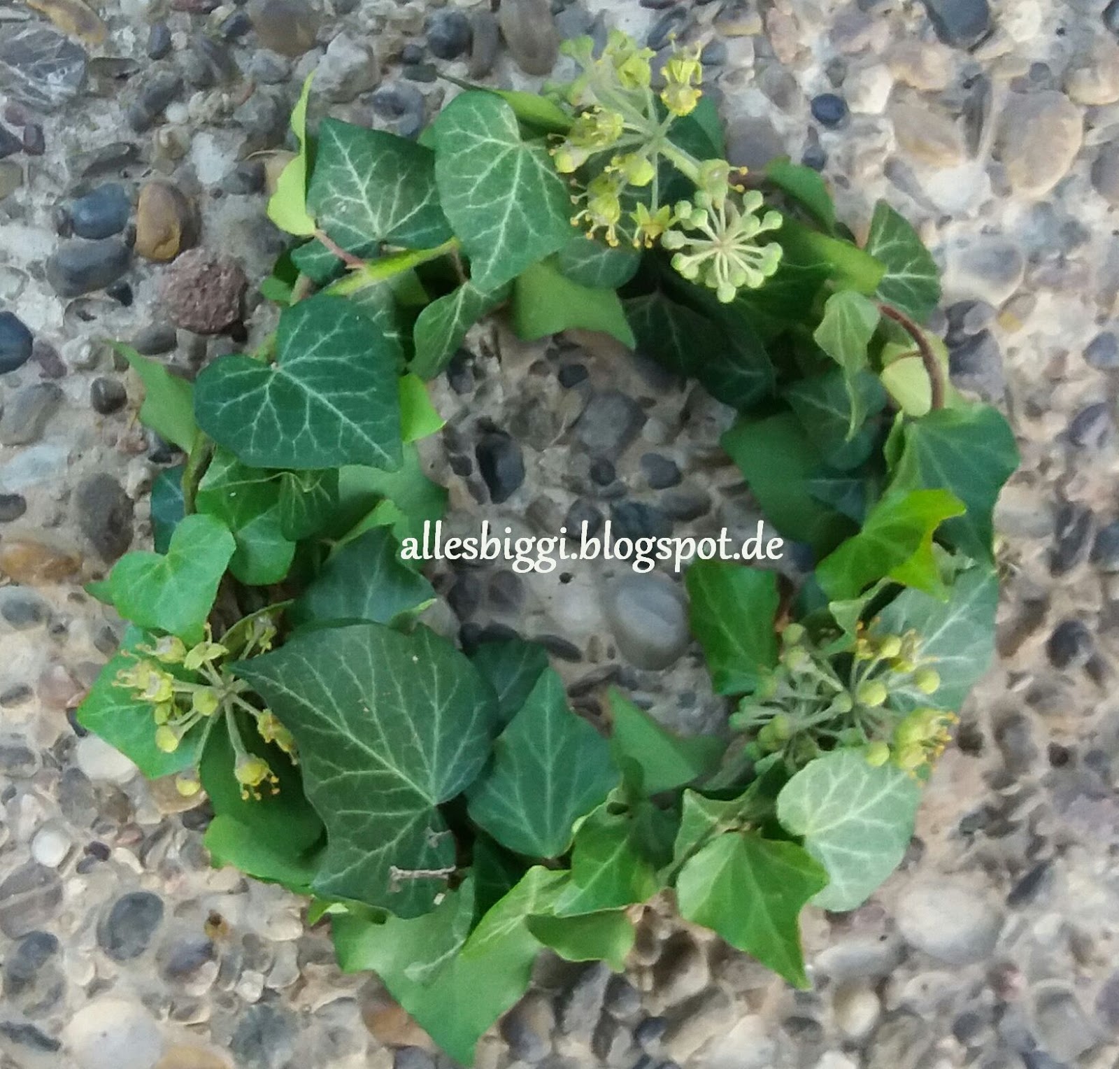 Bärbel bloggt: Tutorial Efeukranz und Windlichter