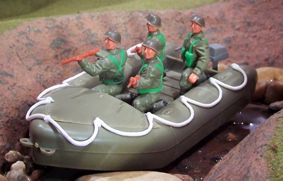 WWII Plastic Toy Soldiers: Timpo Swoppets - Toy Soldiers