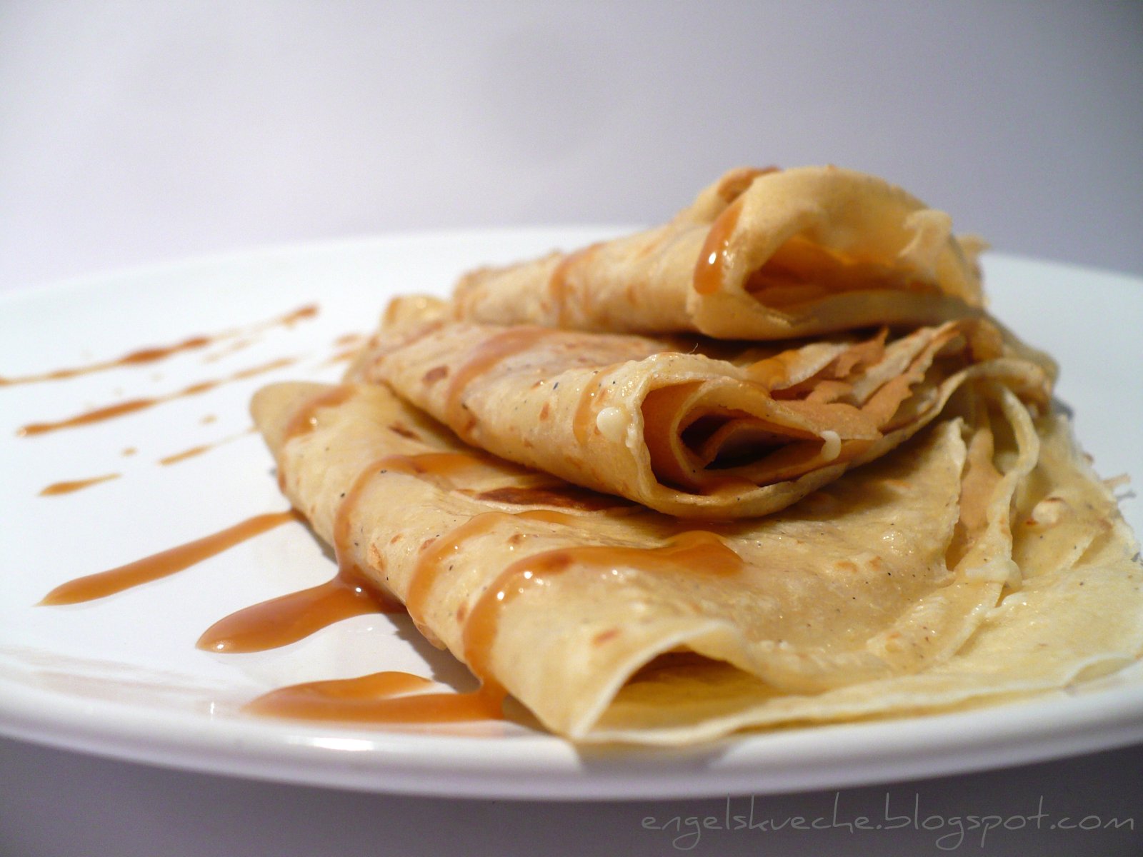 Essen aus Engelchens Küche: Crêpes Caramel au Beurre Salé