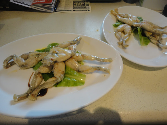 Clonlin: Recipe: Frog Legs a la Provencale