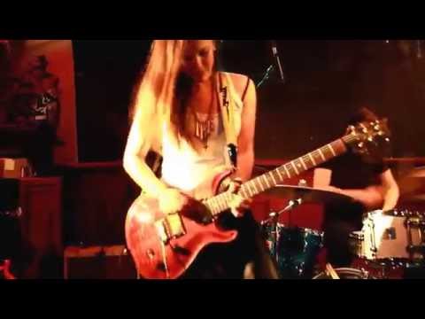 Donna Grantis: with Barend Courbios, Jeroen Vrolijk Holland